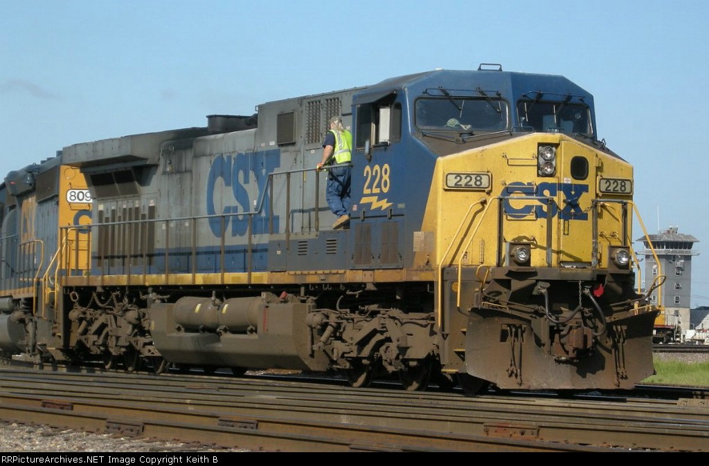 CSX 228